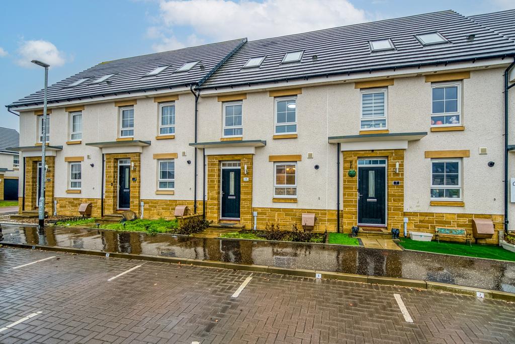 Lady Glen Place, Newton Mearns... 4 bed terraced house - £2,200 pcm (£ ...