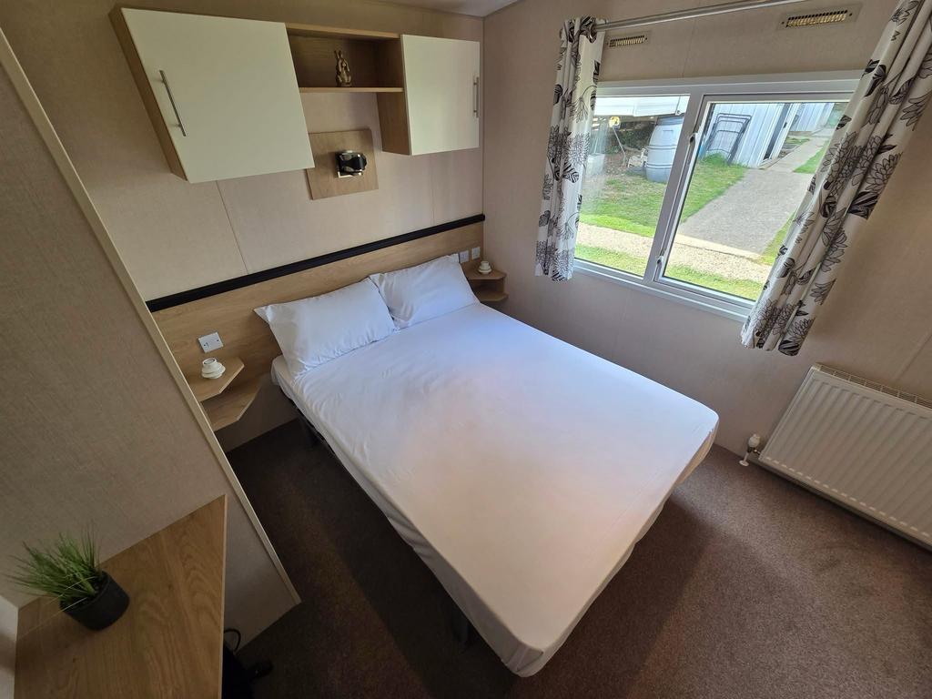 Ivyhouse Lane, Hastings TN35 2 bed static caravan for sale - £34,995