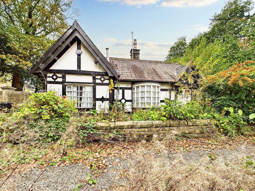 Station Road, Caton, LA2 3 bed detached house for sale - £300,000