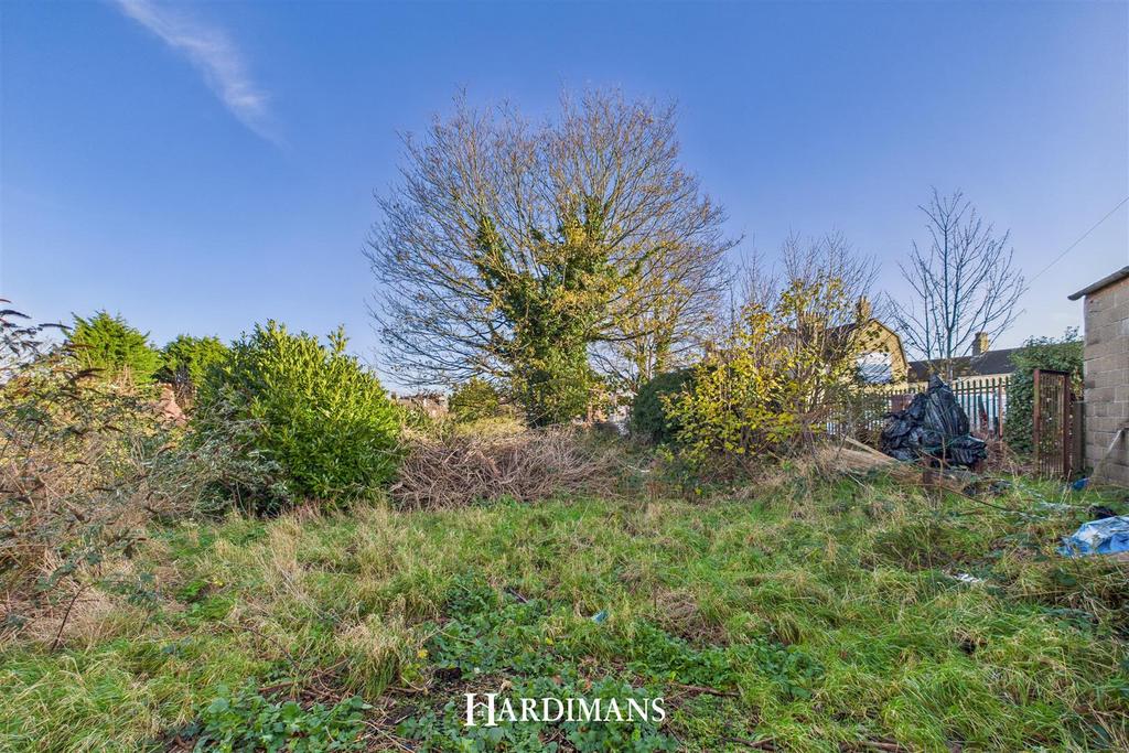 Harrison Road, Oulton Broad Plot for sale - £40,000