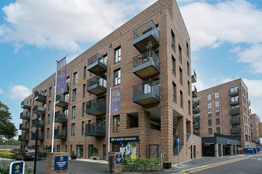 Caesar House, HP1, Hemel Hempstead, HP1 1 bed flat - £1,300 pcm (£300 pw)