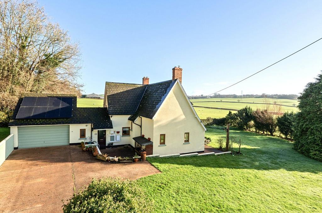 Greenham, Wellington, Devon, TA21 3 bed detached house for sale - £565,000