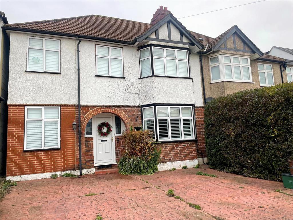 Hilbert Road, Cheam, 5 bed semi-detached house for sale - £720,000