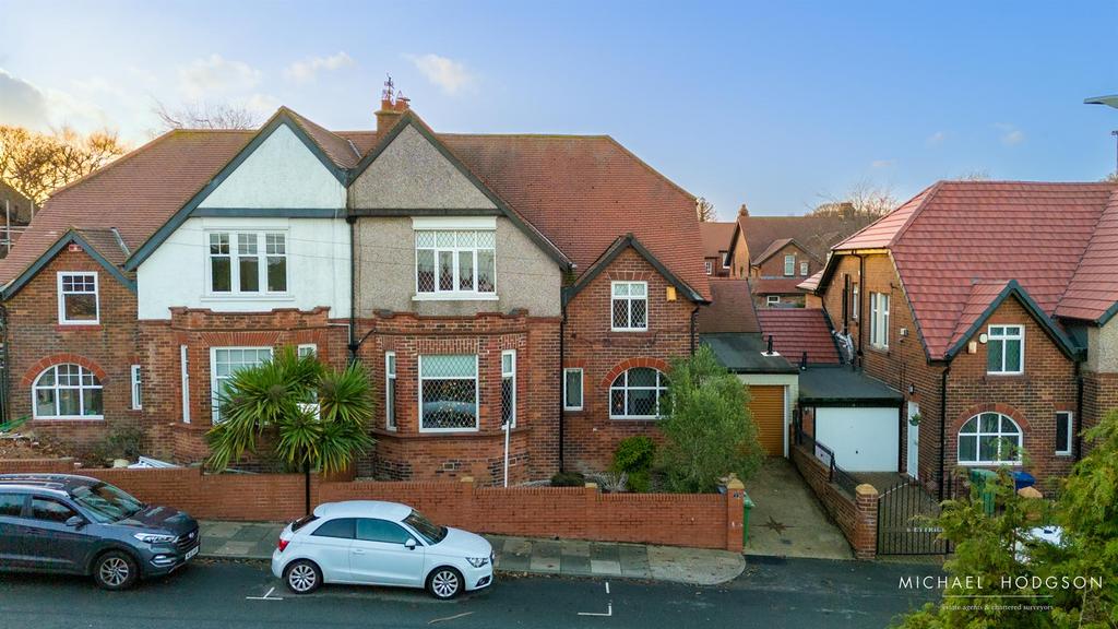 Ettrick Grove, High Barnes, Sunderland 4 bed semi-detached house for ...