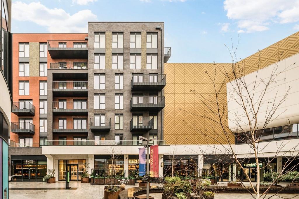 Filmworks Walk, London W5 1 bed flat - £2,249 pcm (£519 pw)