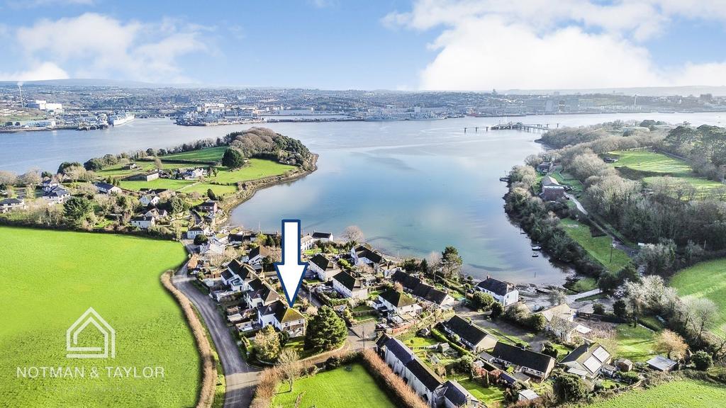 Wilcove, Torpoint PL11 3 bed semi-detached house for sale - £350,000
