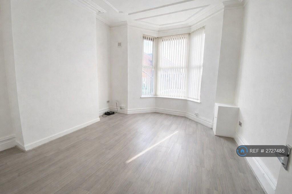 Spellow Lane, Liverpool, L4 1 bed flat - £595 pcm (£137 pw)
