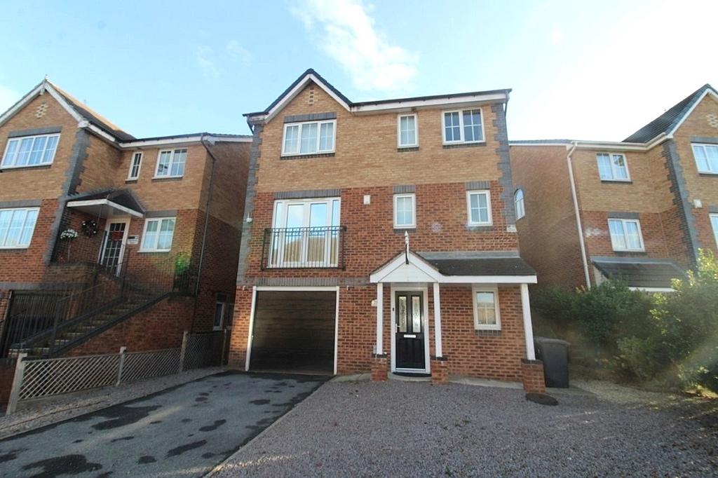 Parkland View, Lundwood, Barnsley 5 bed detached house for sale - £299,950