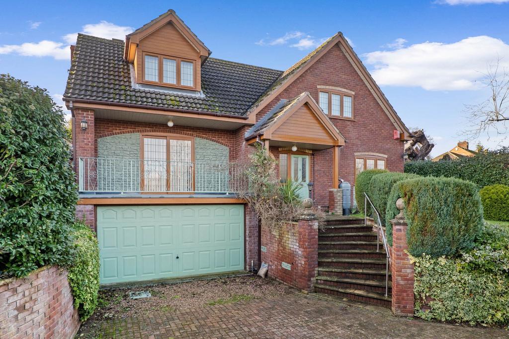 The Five Gables, Lower Ferry Lane... 3 bed detached house for sale - £ ...