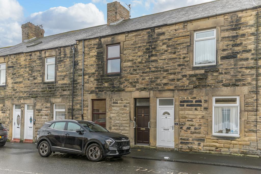 Amble, Morpeth NE65 2 bed terraced house for sale - £130,000