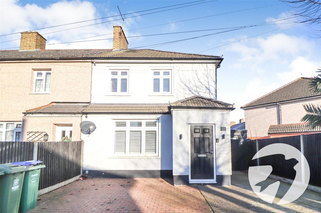 Avenue Road, Erith, Kent, DA8 3 bed end of terrace house for sale - £ ...
