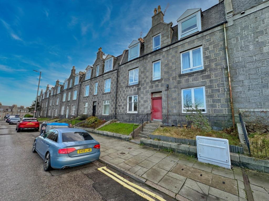 Menzies Road, Torry, Aberdeen, AB11 1 bed flat to rent - £115 pcm (£27 pw)