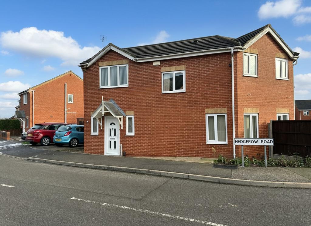 Hedgerow Road, Leicester, LE3 2 bed semi-detached house for sale - £185,000