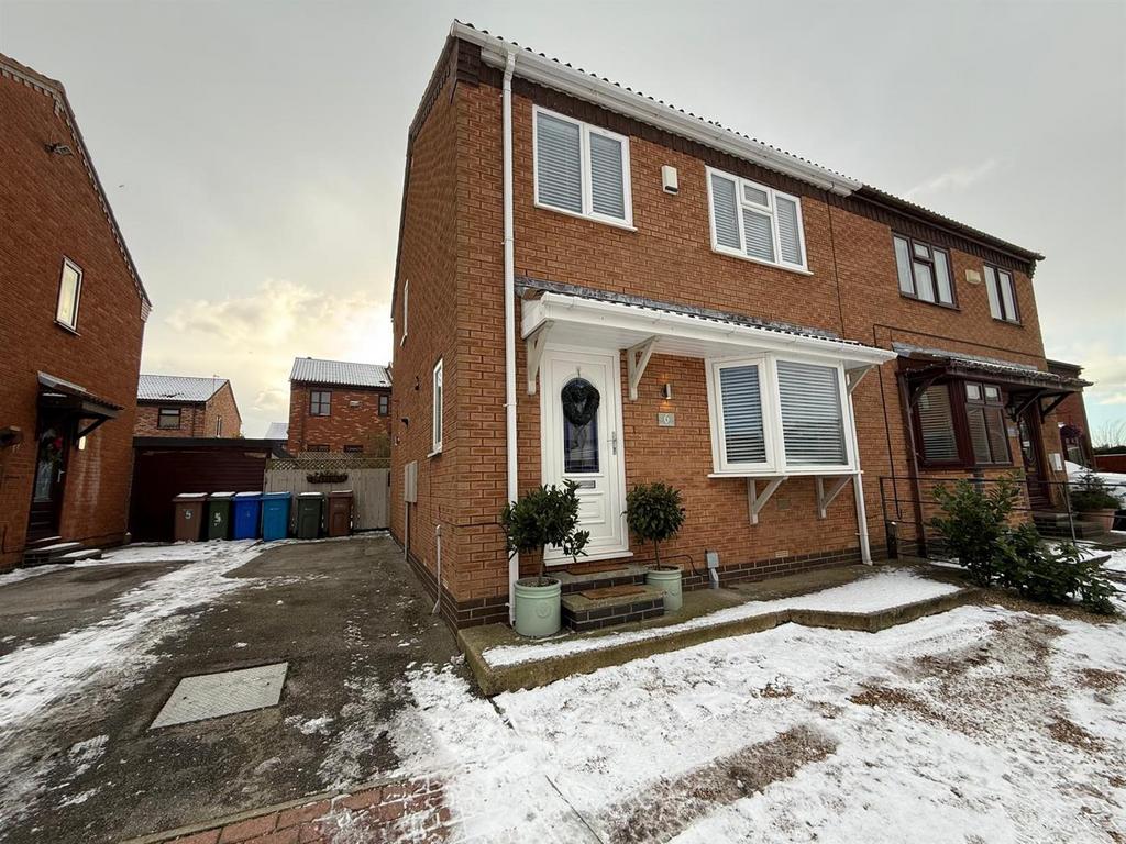 Skeckling Close, Burstwick 3 bed semi-detached house - £795 pcm (£183 pw)