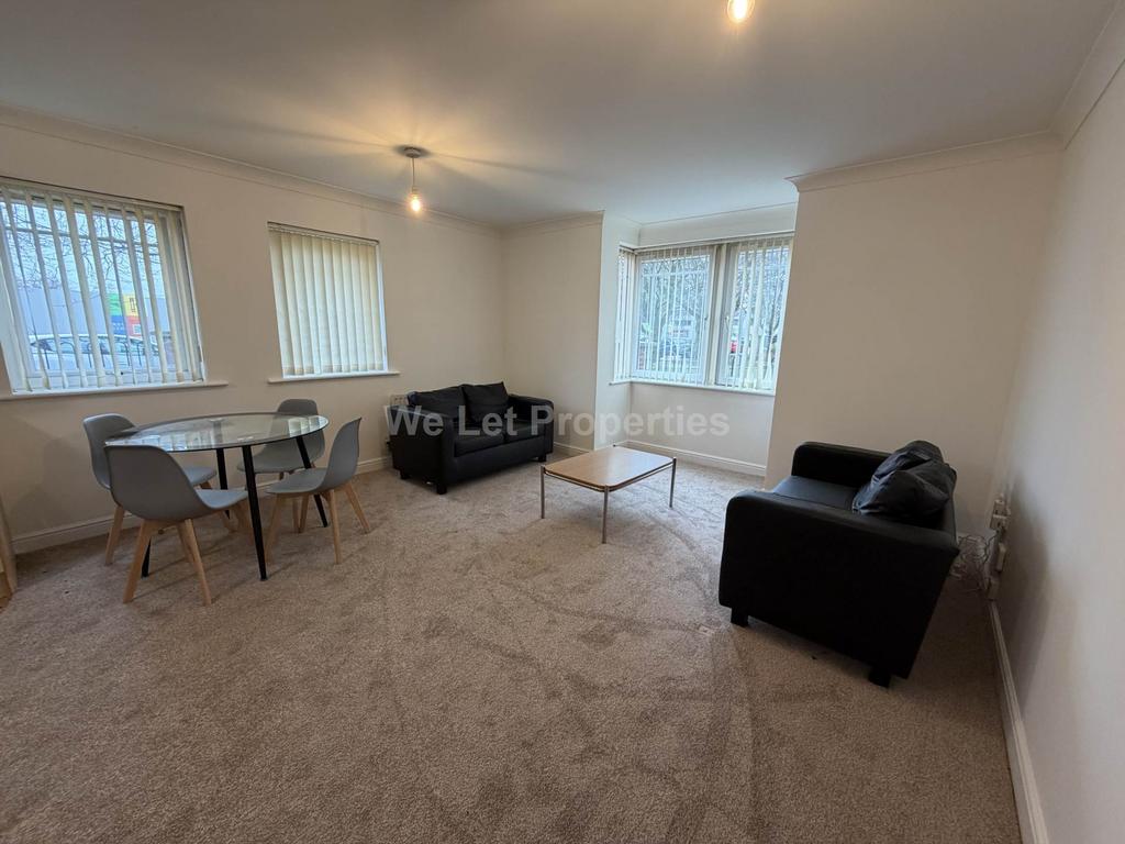 Loreto Place, Manchester M15 2 bed apartment - £1,100 pcm (£254 pw)