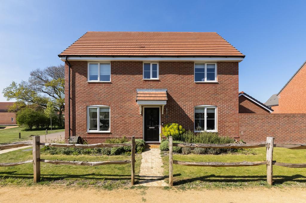 Linnet Grove, Didcot OX11 4 bed detached house for sale - £540,000