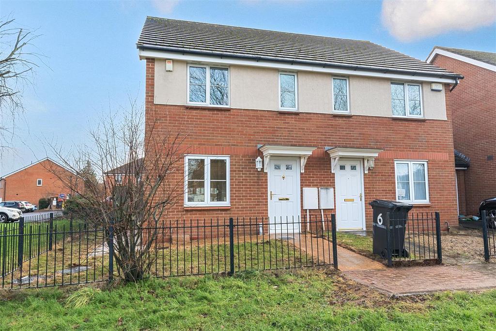 Azelin Avenue, Hartcliffe, Bristol 3 bed semi-detached house - £290,000