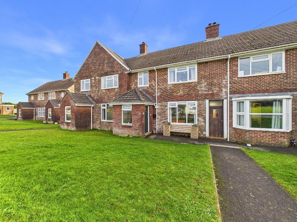 Cleave Crescent, Woodford, Bude 3 bed terraced house for sale - £250,000