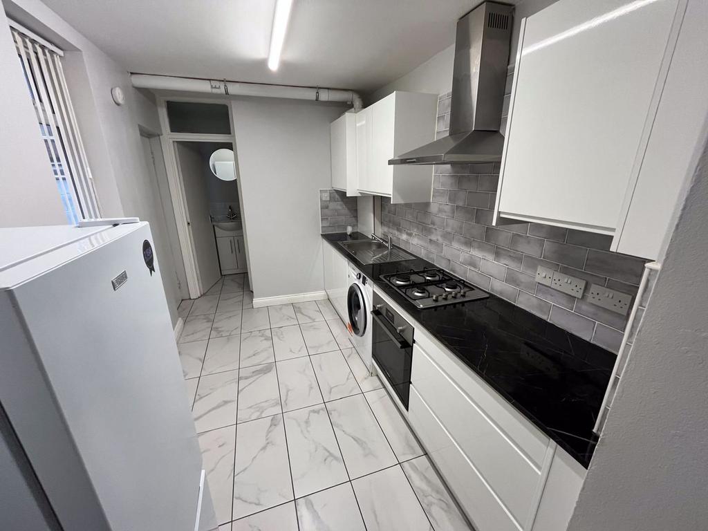 Stanley Road, Bootle, L20 1 bed flat - £600 pcm (£138 pw)