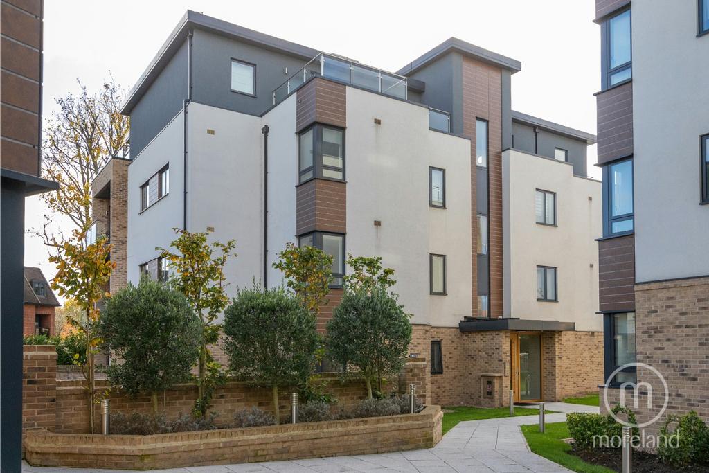 Bellham Court, Hope Close, Hendon, NW4 2 bed flat - £450,000