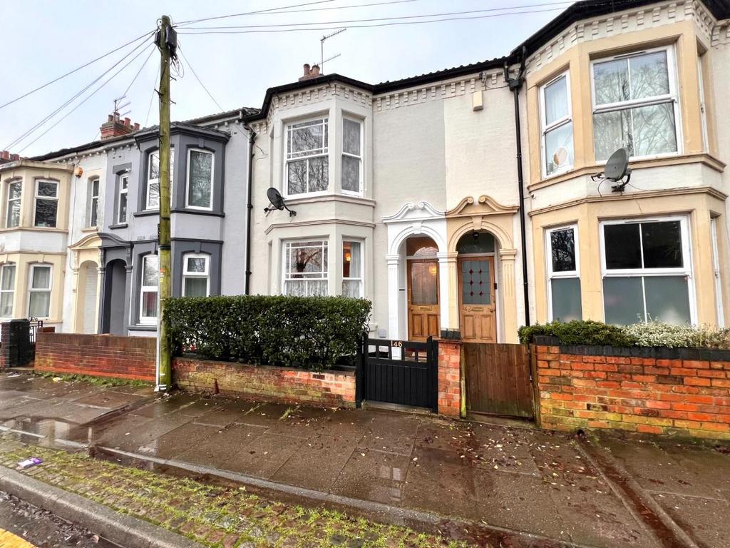 St. James Park Road, St. James... 3 bed terraced house for sale - £250,000