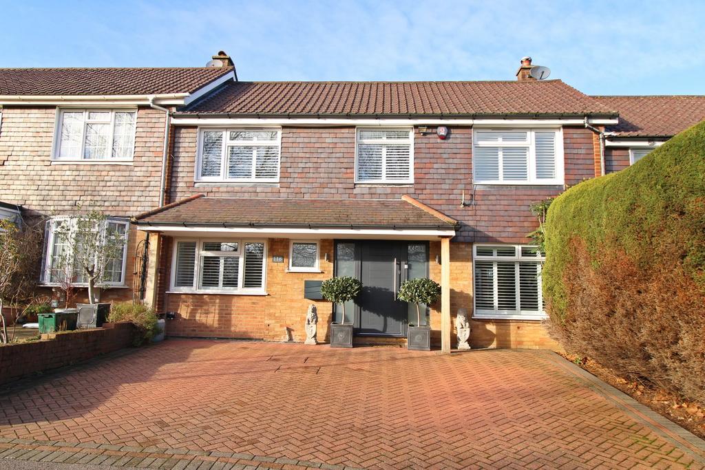 Mead Way, Bromley, BR2 3 bed terraced house for sale - £650,000
