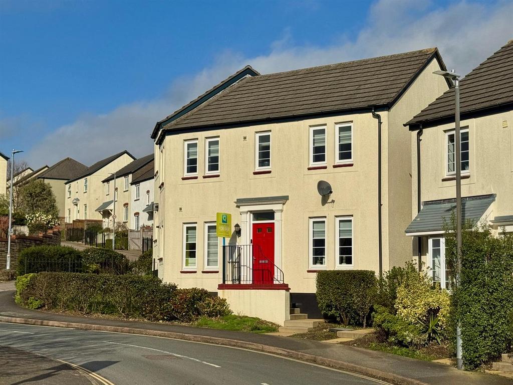 Wheal Sperries Way, Truro 3 bed semi-detached house for sale - £315,000