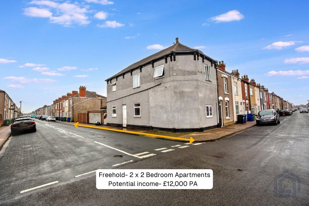 Grimsby DN32 4 bed terraced house - £35,000