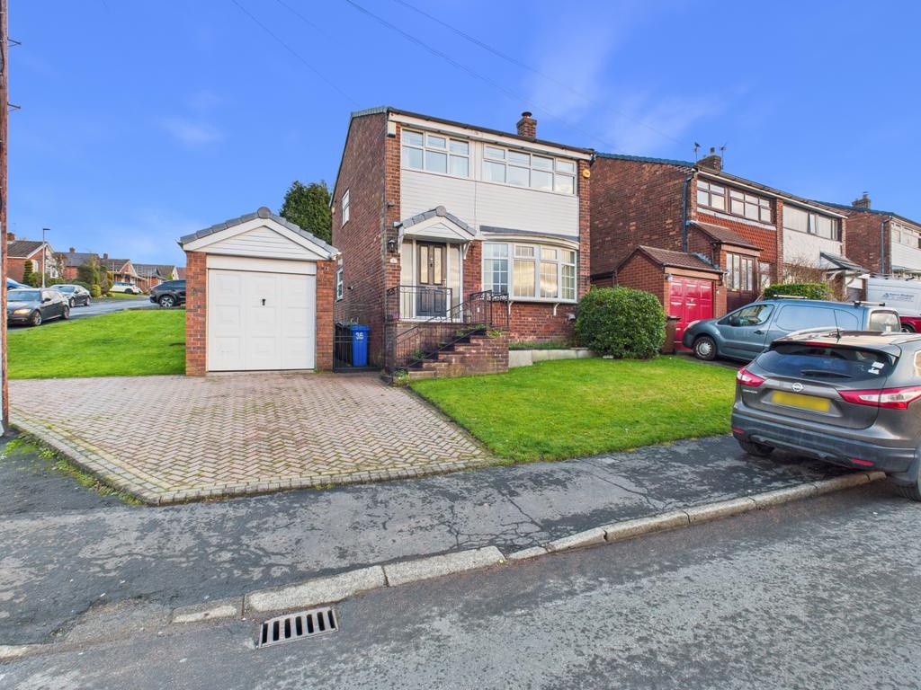 Salisbury Drive, Dukinfield, SK16 5DL 3 bed detached house for sale - £ ...