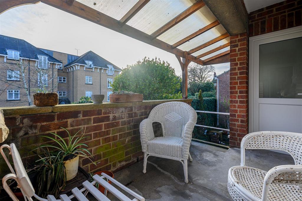 Bootham Crescent, York, YO30 7AH 2 bed apartment for sale - £245,000