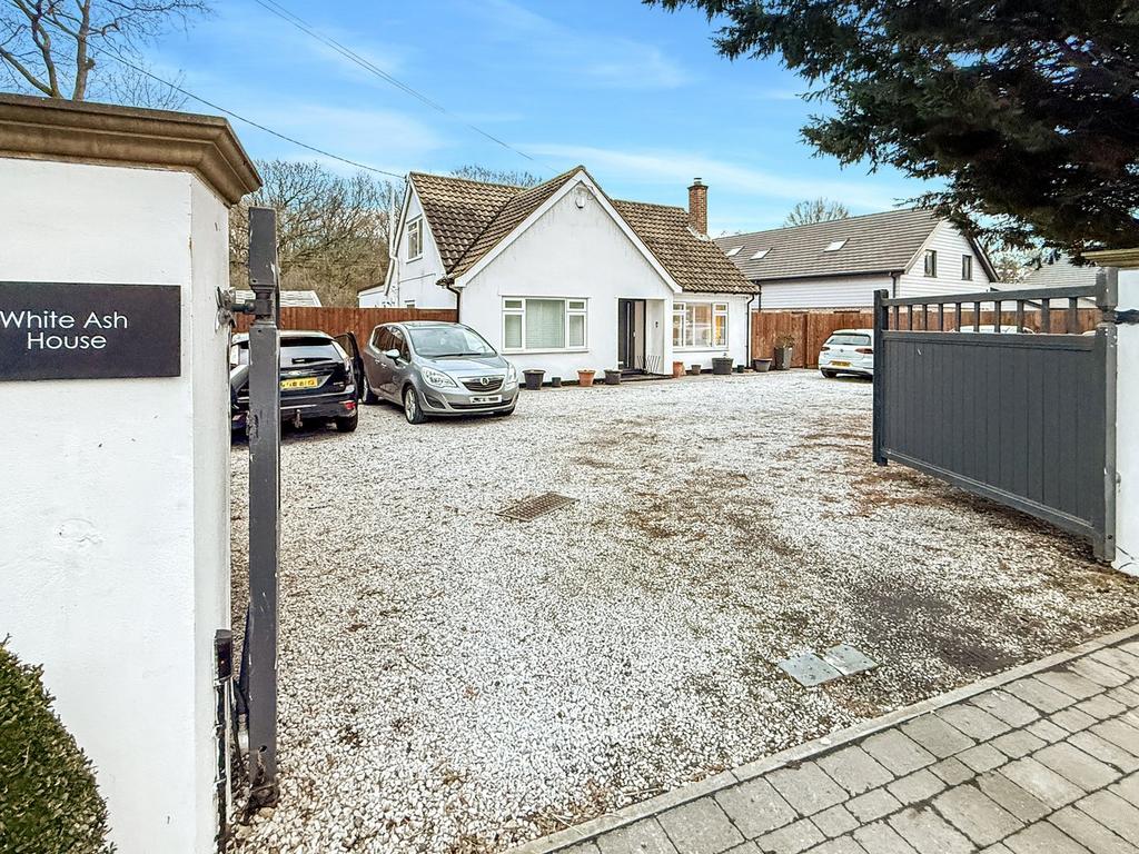 Gosfield Road, Braintree, CM7 2 bed detached house - £575,000