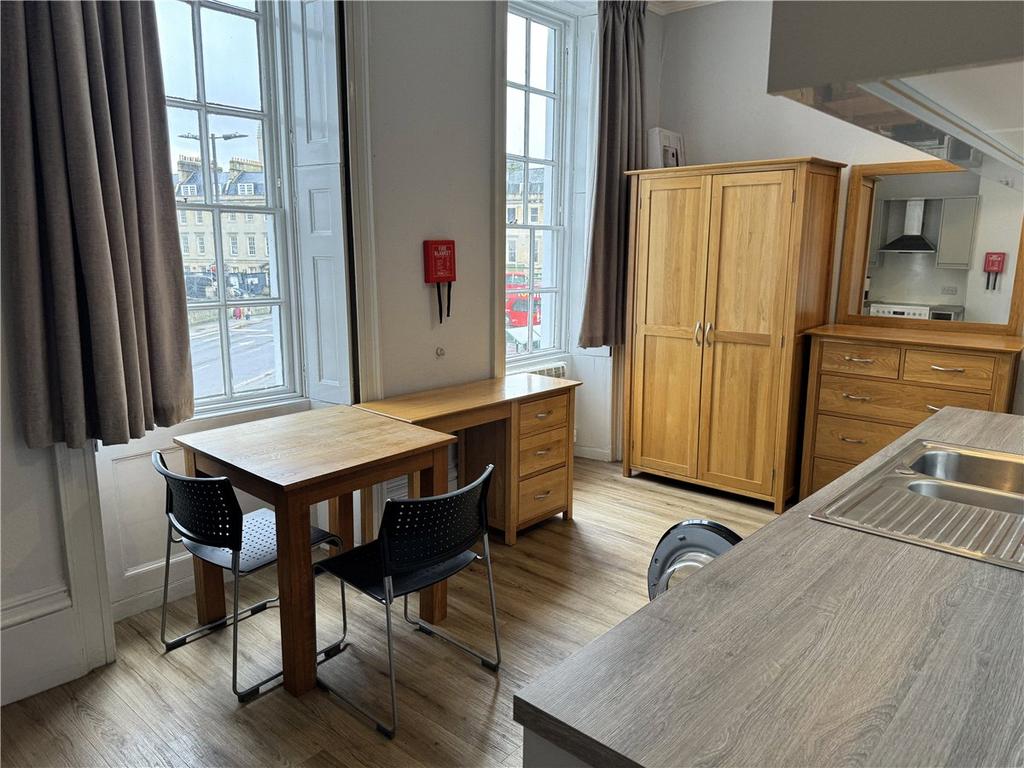 Terrace Walk, Bath, Somerset, BA1 1 bed apartment - £800 pcm (£185 pw)