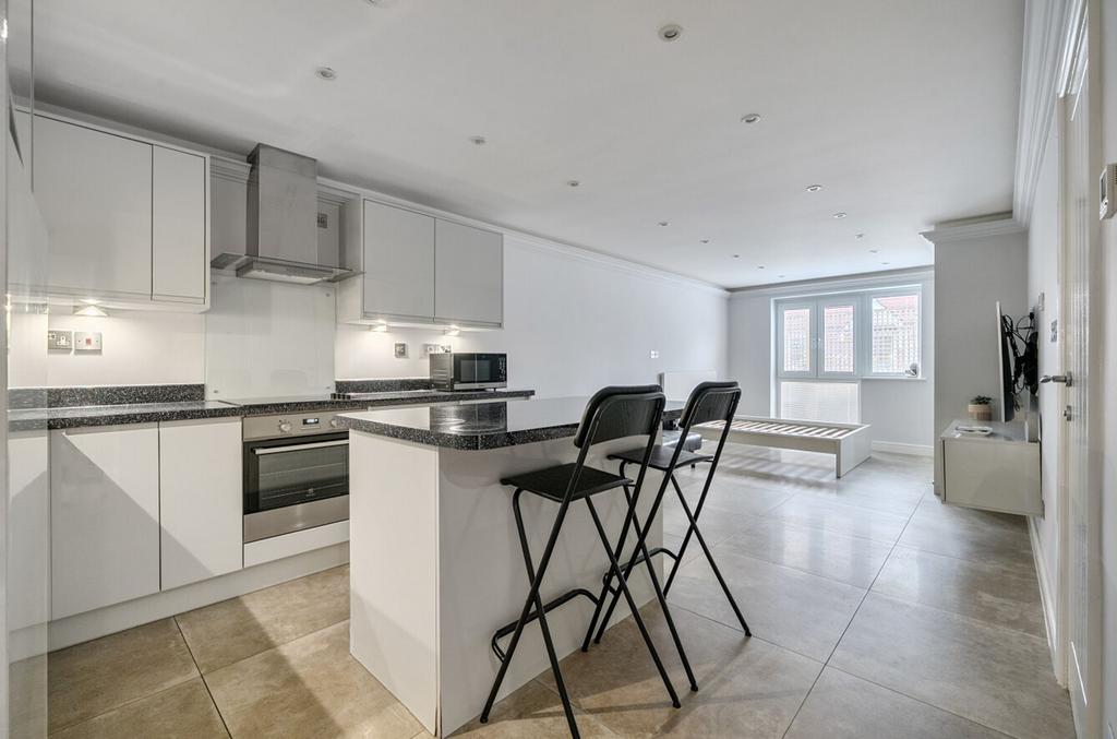 Armour Road, Reading RG31 Studio - £1,000 pcm (£231 pw)
