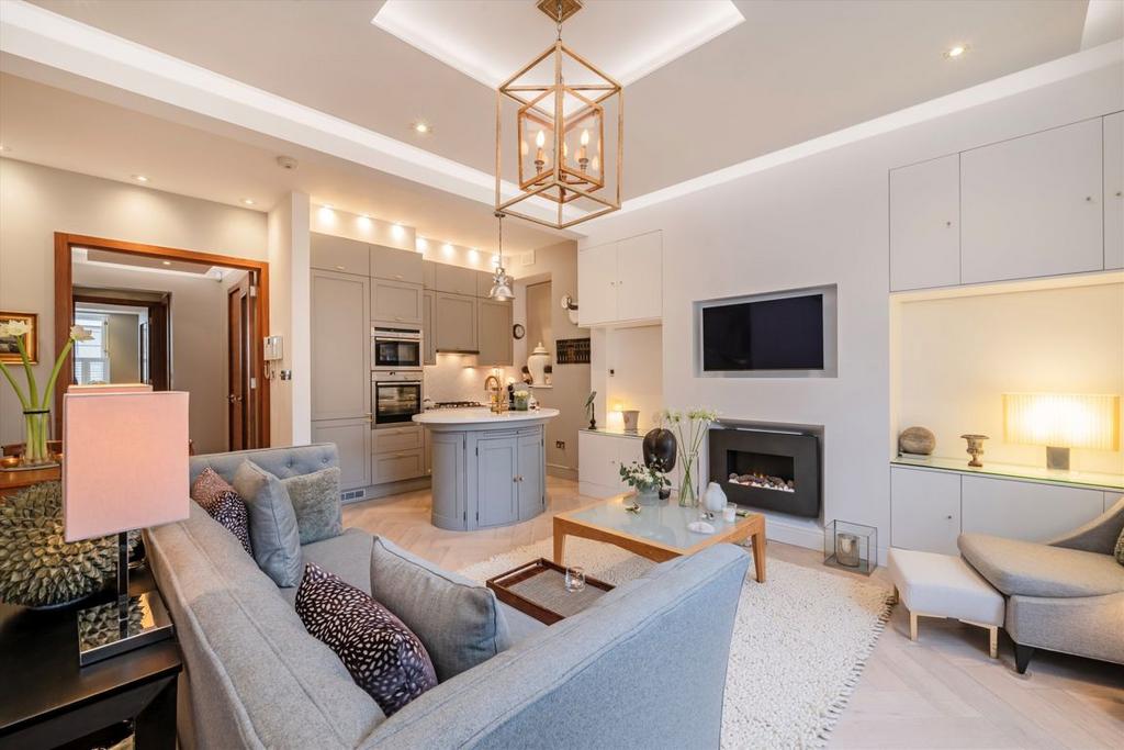 Stanhope Terrace, London W2 2 bed flat for sale - £1,300,000