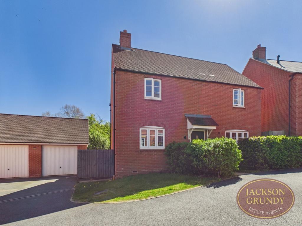 Quarry View, Roade, NN7 2QJ 3 bed detached house - £362,500