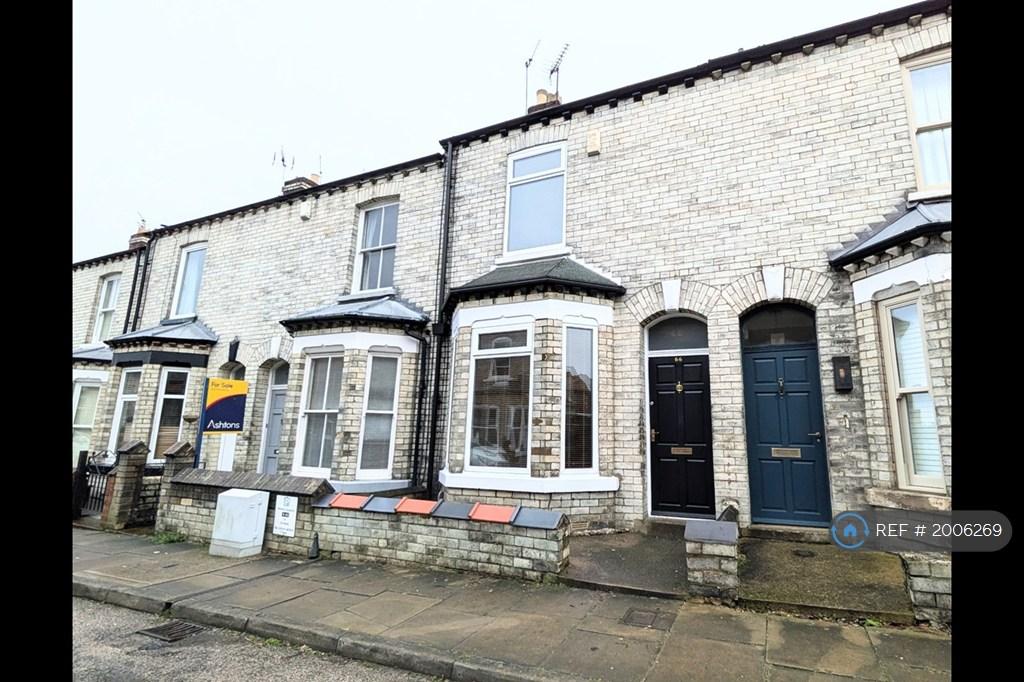 Russell Street, York, YO23 2 bed terraced house - £1,250 pcm (£288 pw)
