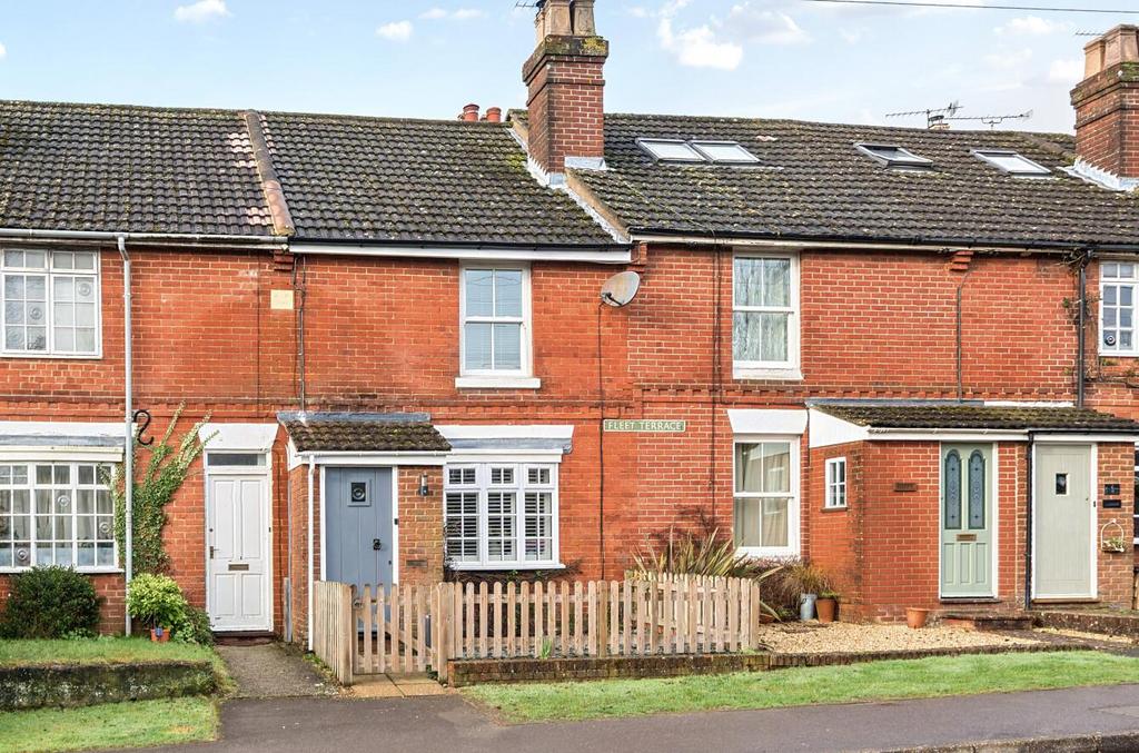 Boyatt Lane, Otterbourne, Winchester 2 bed terraced house for sale - £ ...