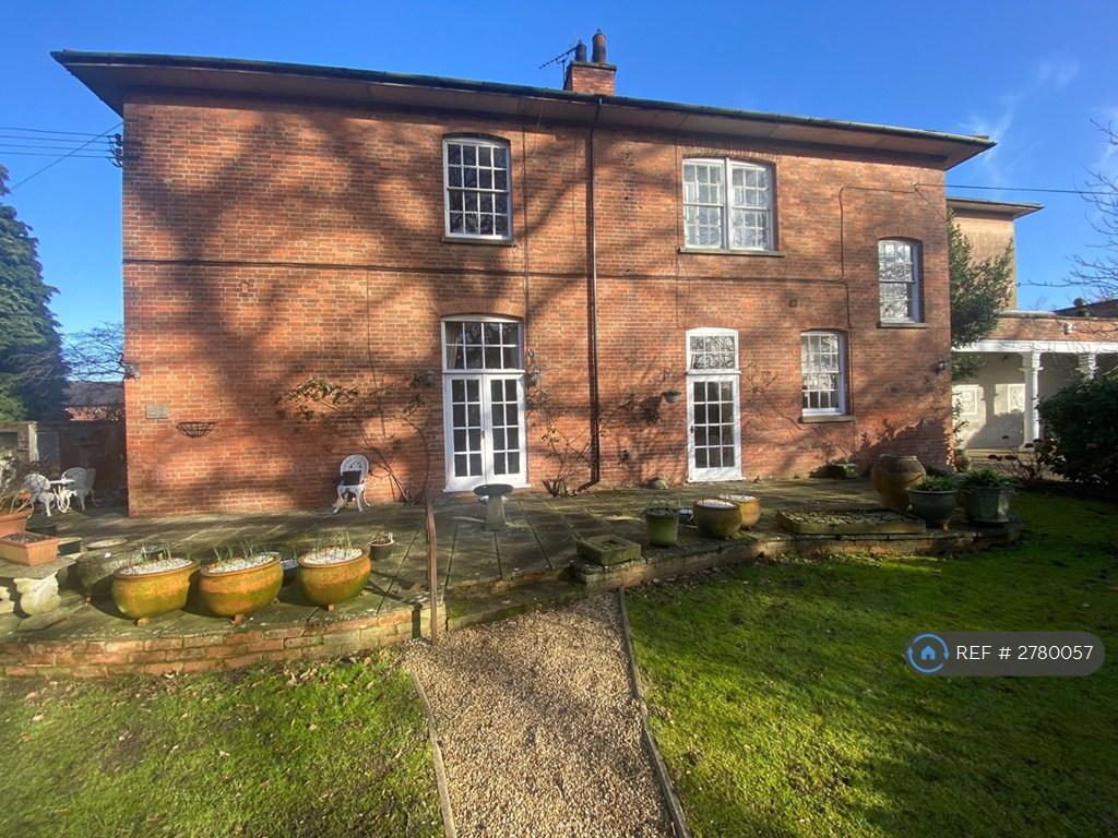 Shelton Hall, Newark, NG23 1 bed flat - £650 pcm (£150 pw)