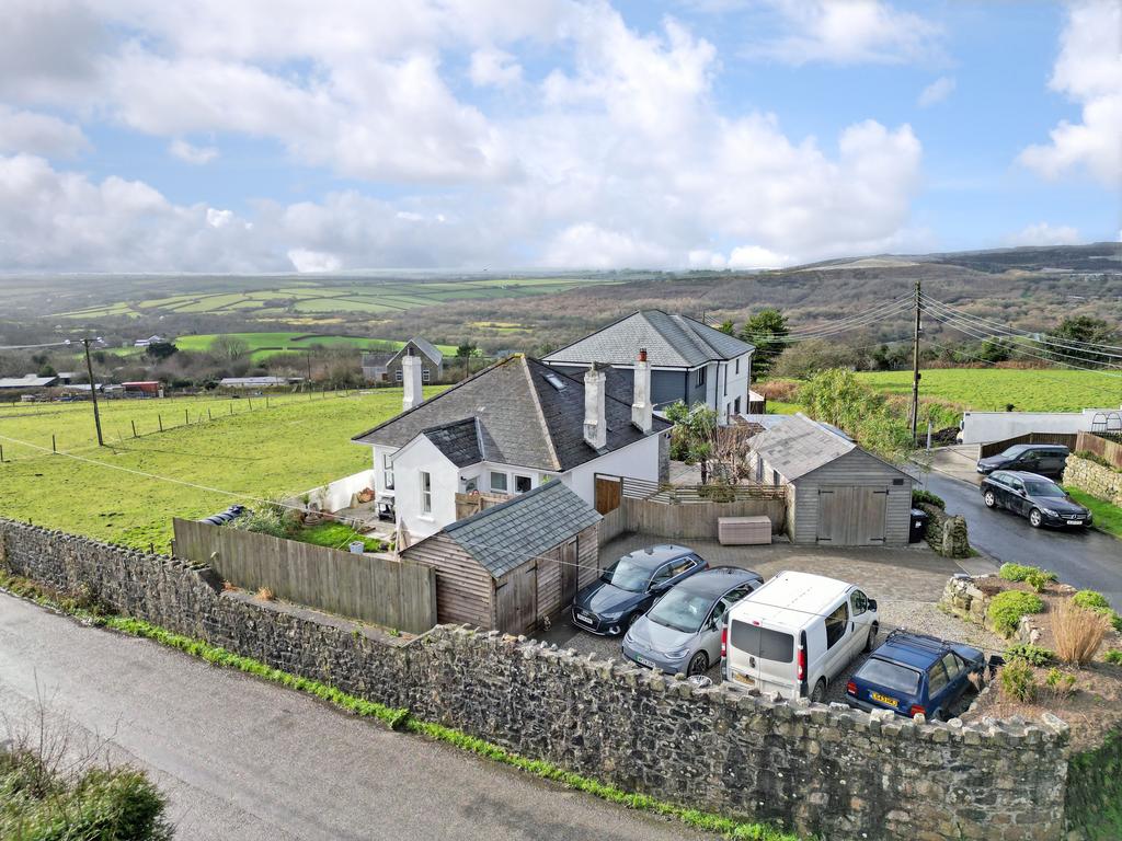 Hillhead, St. Stephen, Cornwall 3 bed detached house for sale - £425,000