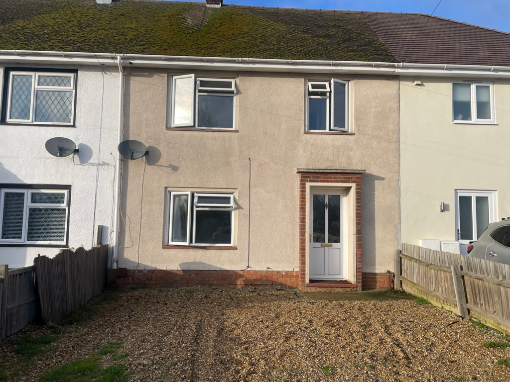 Little Close, Eye, Peterborough, Cambs 3 bed terraced house - £1,050 ...