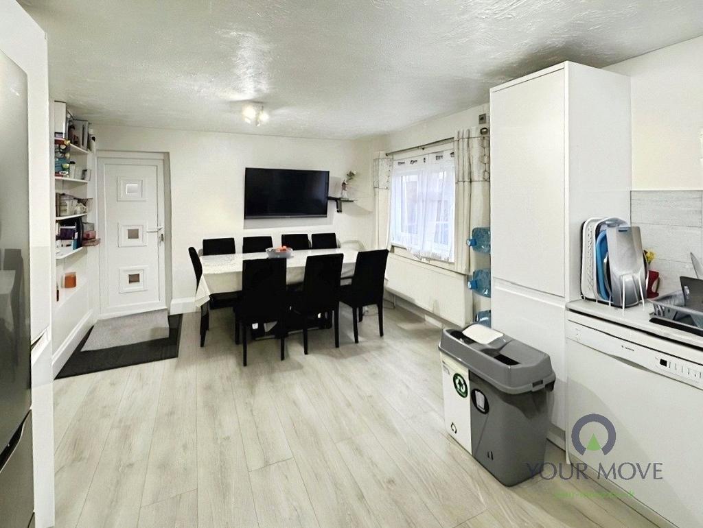Bracondale Road, London SE2 3 bed semi-detached house for sale - £475,000