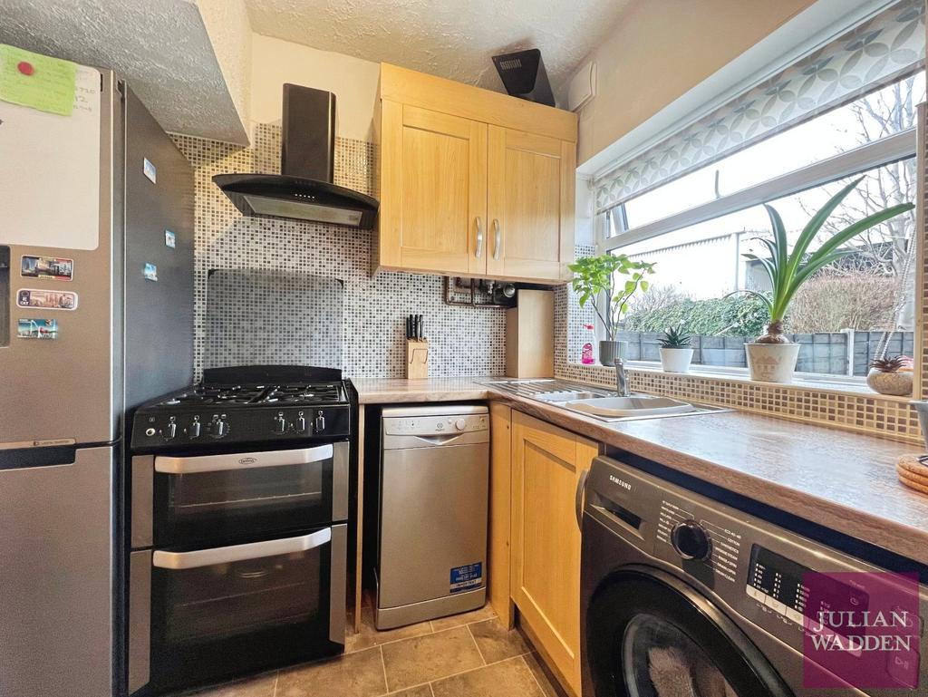 Greg Street, South Reddish... 3 bed semi-detached house for sale - £250,000