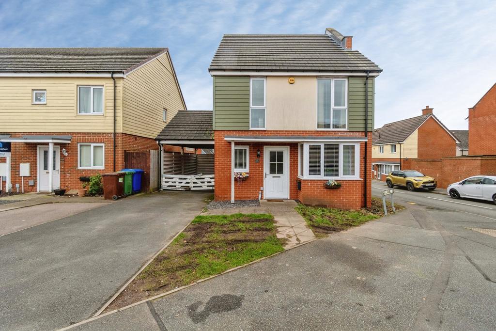 Lime Pit Lane, Cannock, WS11 3 bed detached house for sale - £300,000