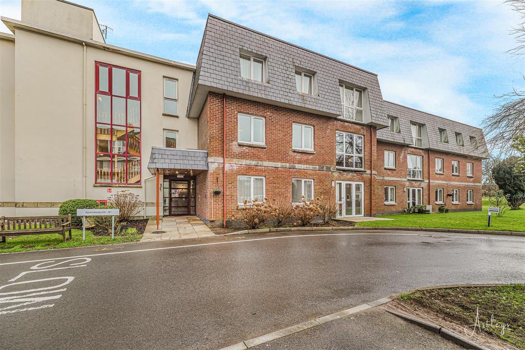 Clyne Common, Swansea 2 bed retirement property for sale - £125,000