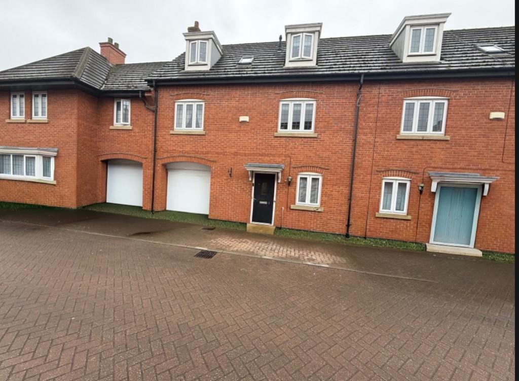 Windle Drive, Bourne 4 bed terraced house for sale - £269,500