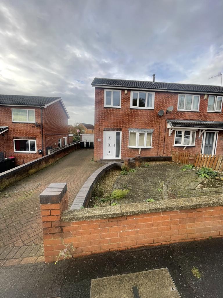 Walker Street, Rawmarsh S62 3 bed semi-detached house - £1,000 pcm (£ ...