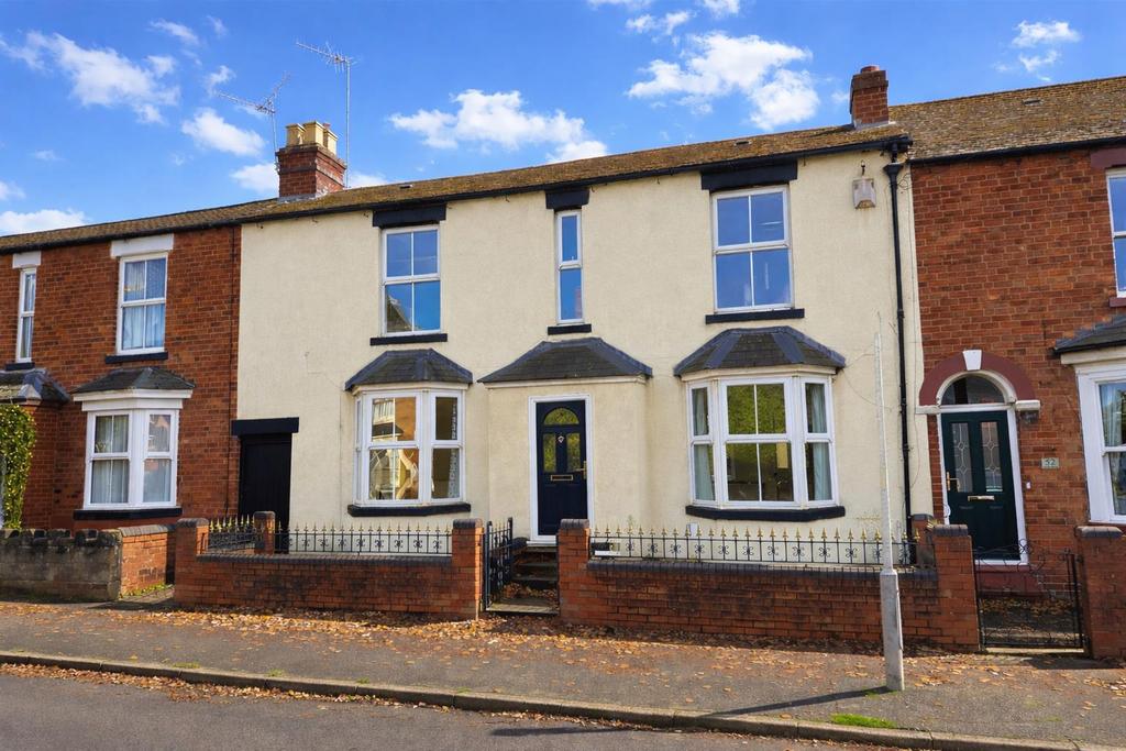 South Road, Stourbridge, DY8 3YB 2 bed terraced house for sale - £250,000
