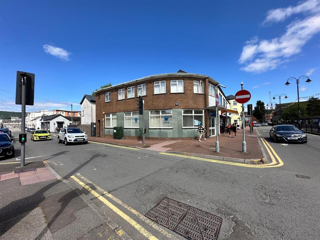 Orchard Street, Neath Office for sale - £125,000