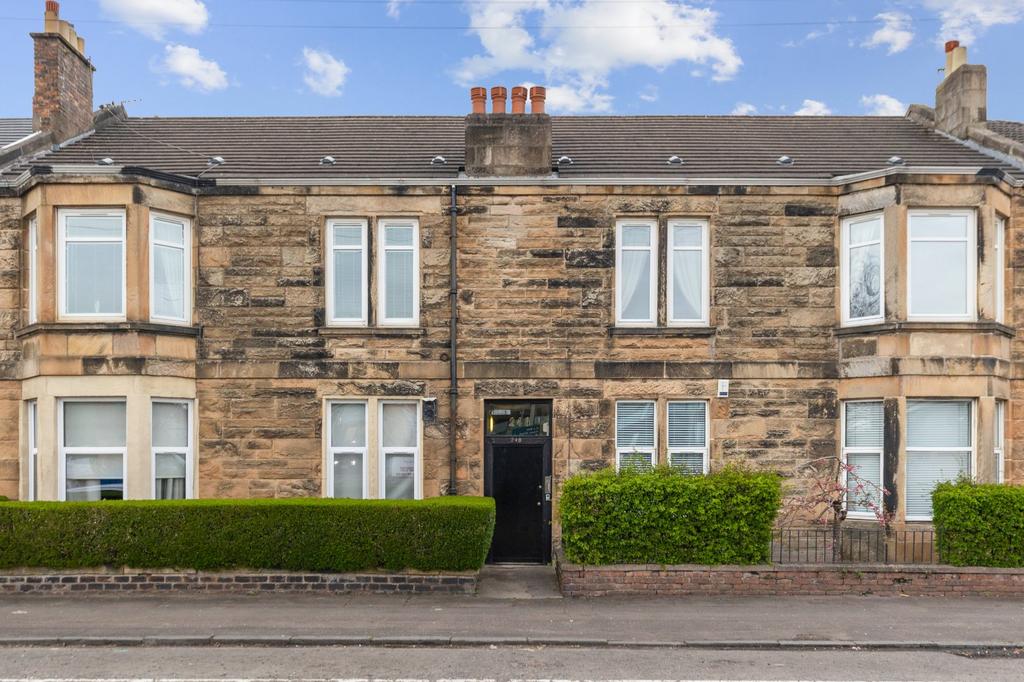 248 Langlands Road, Linthouse... 2 bed apartment for sale - £165,000