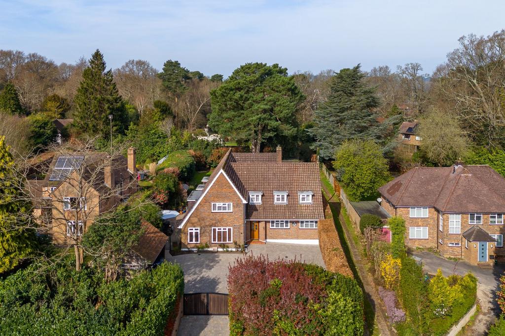 Oathall Road, Haywards Heath RH16 5 bed detached house for sale - £ ...